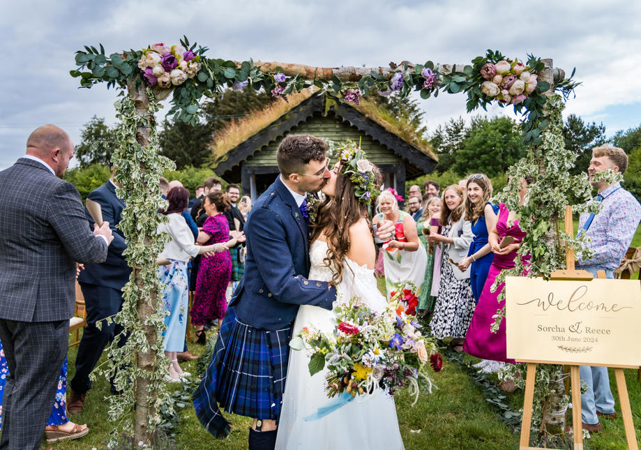 Tie The Knot Scotland | ZibiZ Photo