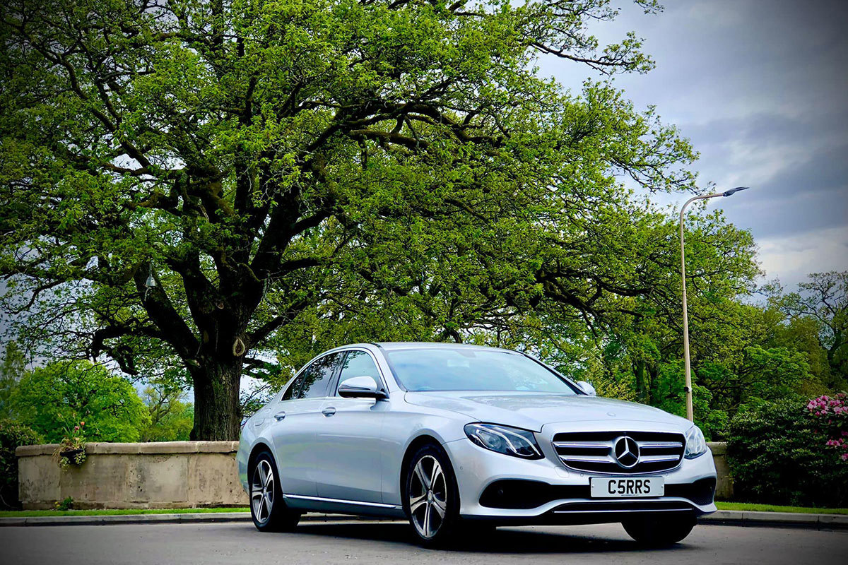 Tie The Knot Scotland | Carrs Chauffeur Hire Loch Lomond