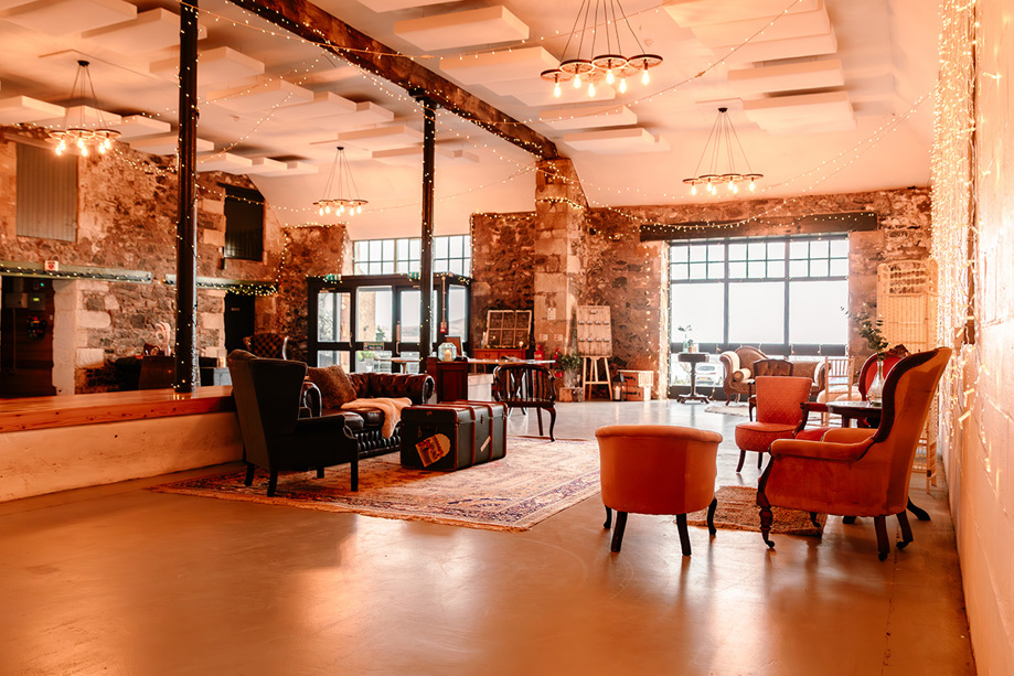 Tie The Knot Scotland | Pratis Barns